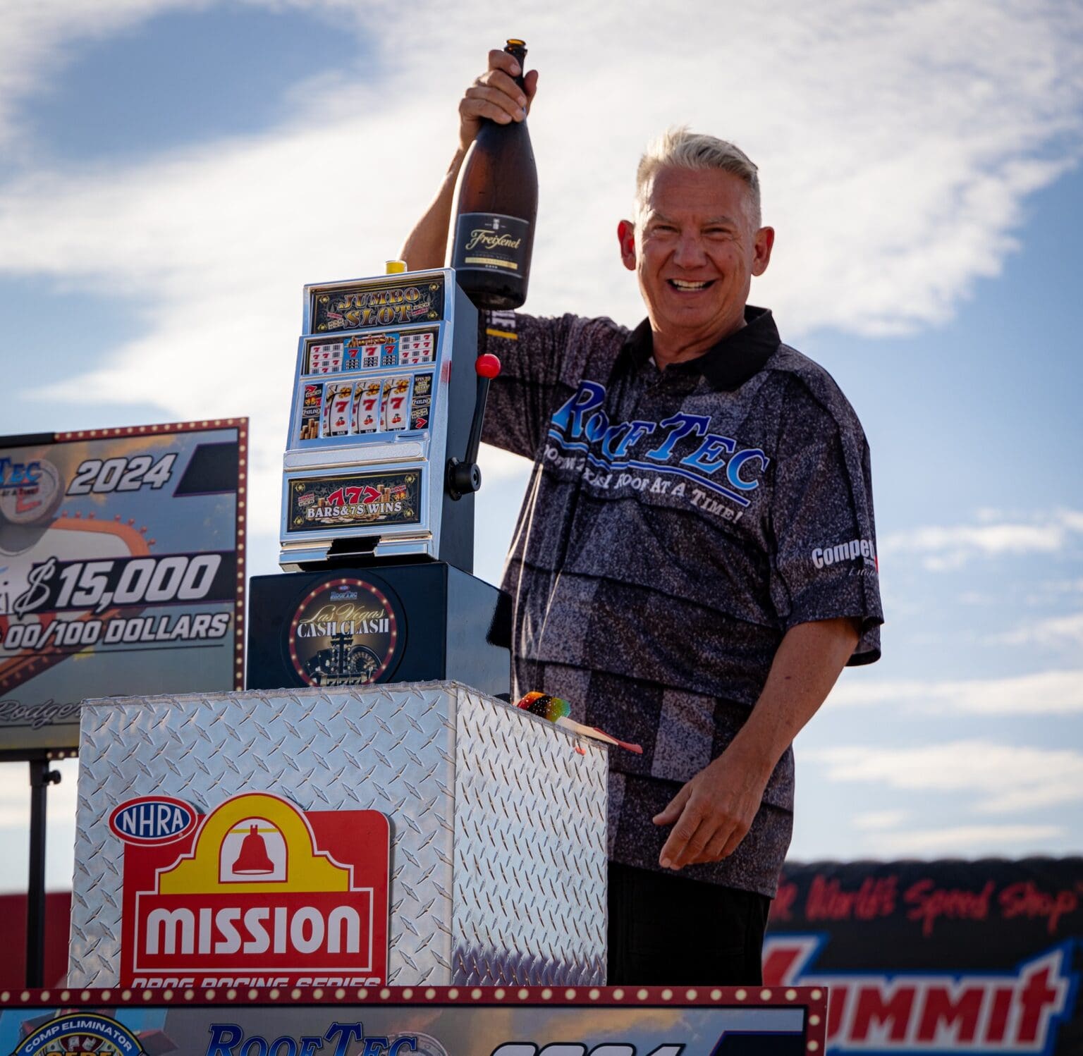 RODGER BROGDON PRESENTED WITH MIKE AIELLO SPIRIT OF DRAG RACING AWARD ...