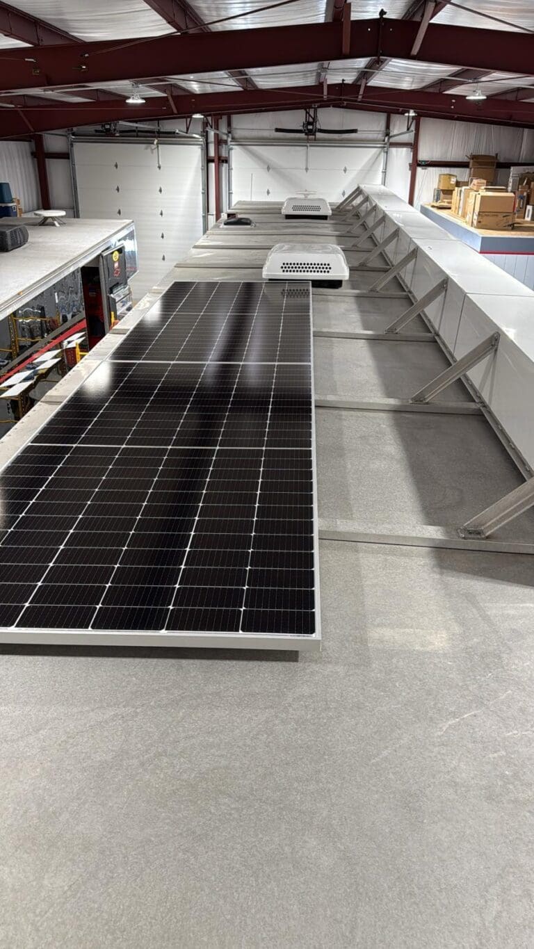 NEW PRODUCTS - DEECELL POWER SYSTEMS LAUNCHES SOLAR UNIT TO REDUCE ...