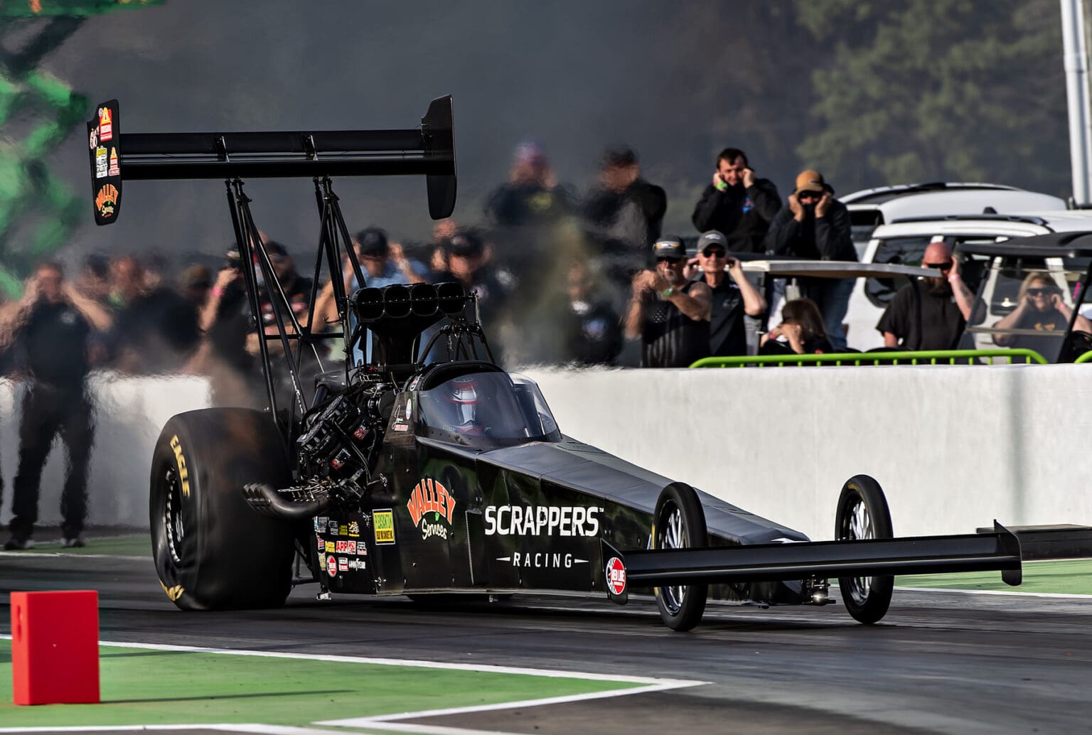 MIKE SALINAS' PLAN FINALLY BRINGS THE FAMILY TO THE SAME STARTING LINE ...